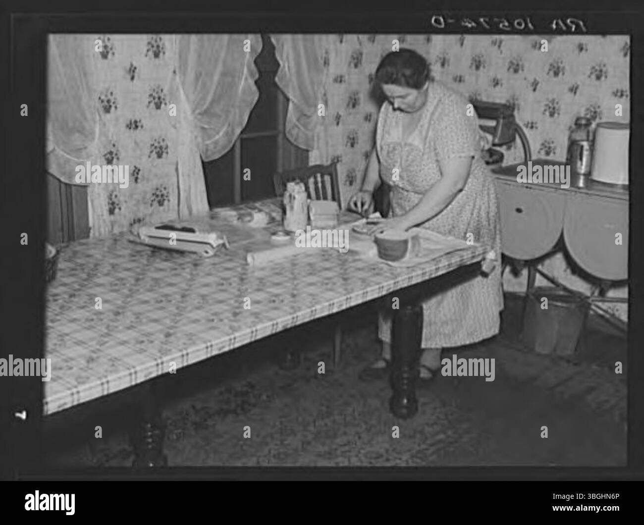 Mrs tips estes hi-res stock photography and images - Alamy