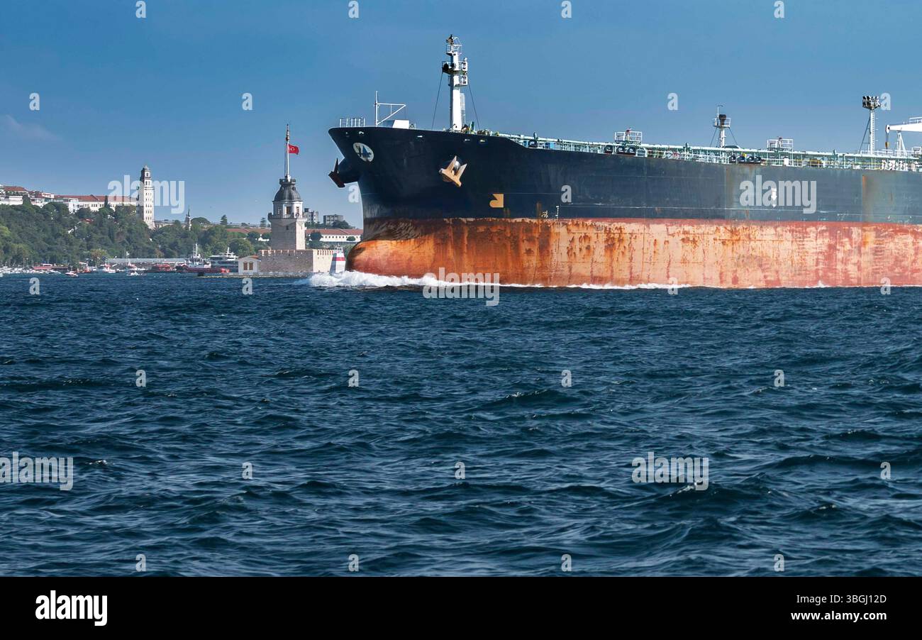 Istanbul, Bosphorus, Maiden Tower, Leander Tower, Shipping, Cargo Ship ...