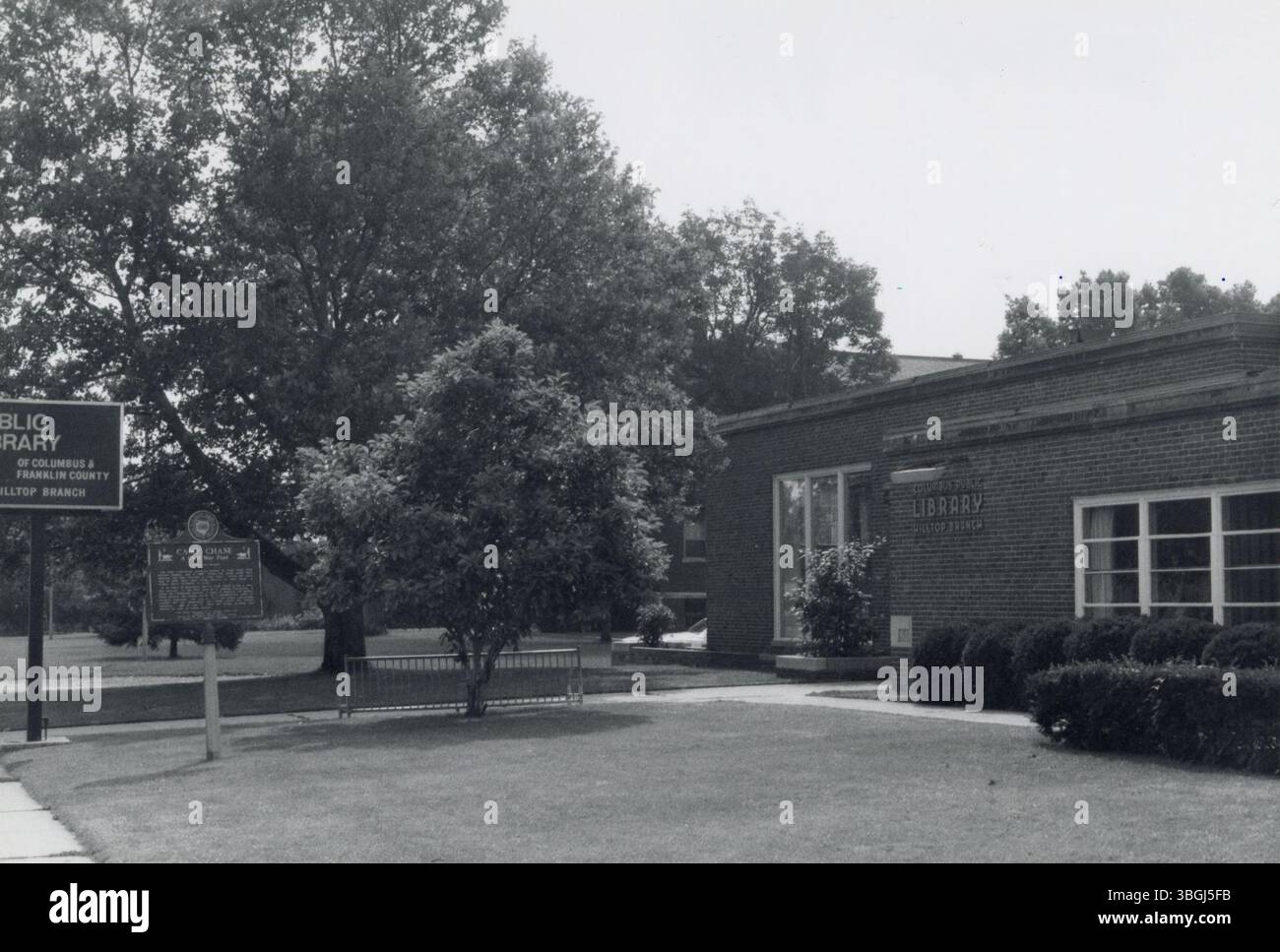 This image shows the Hilltop Branch Library in 1978, located at 2955 ...