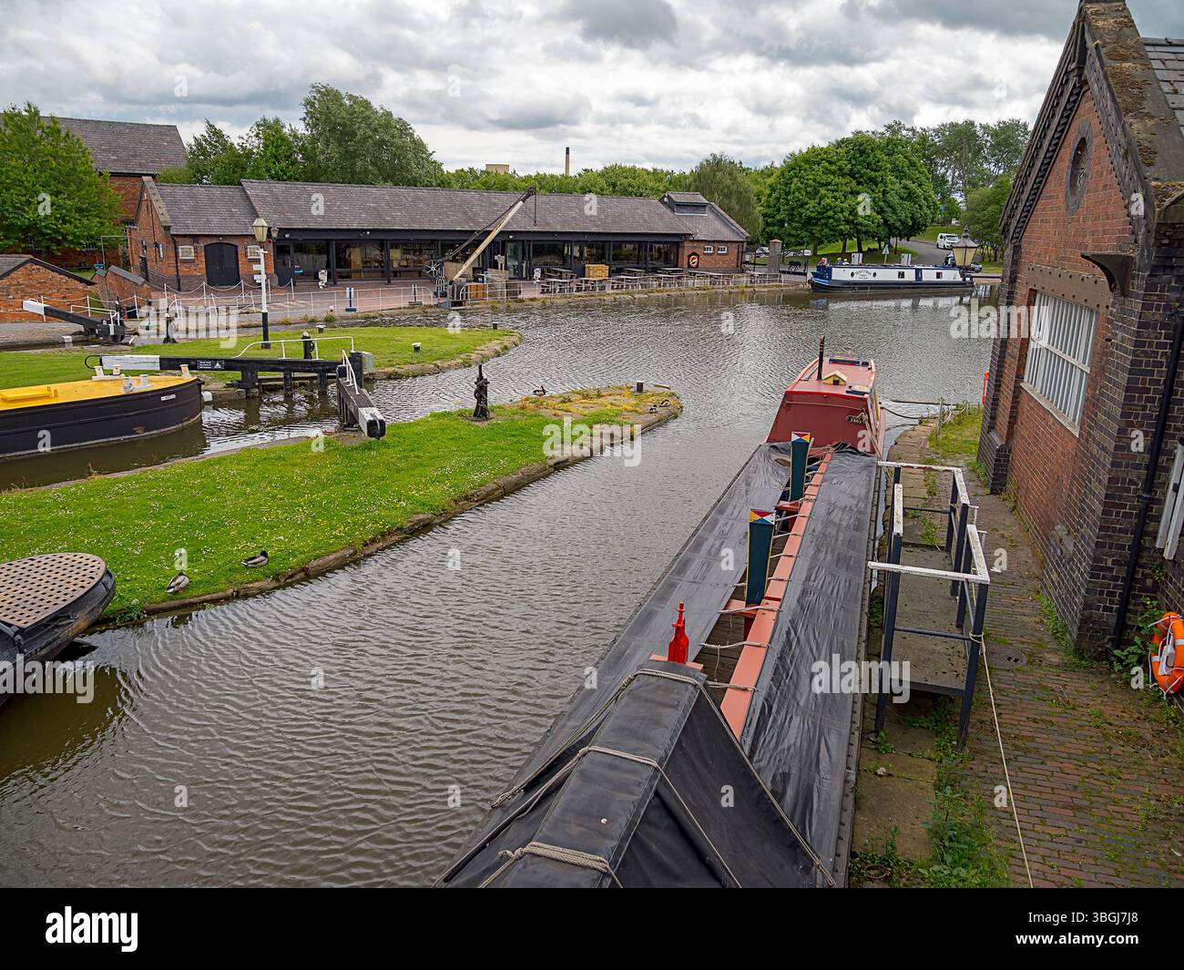 Ellesmere Port, Cheshire, UK,05-31-2025: National waterways museum ...