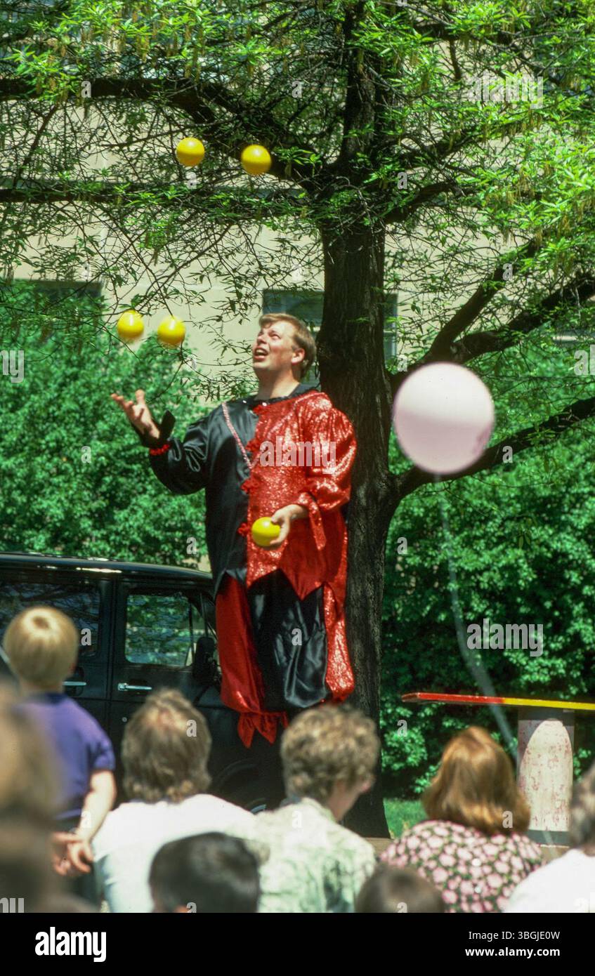 Osu renaissance festival hi-res stock photography and images - Alamy