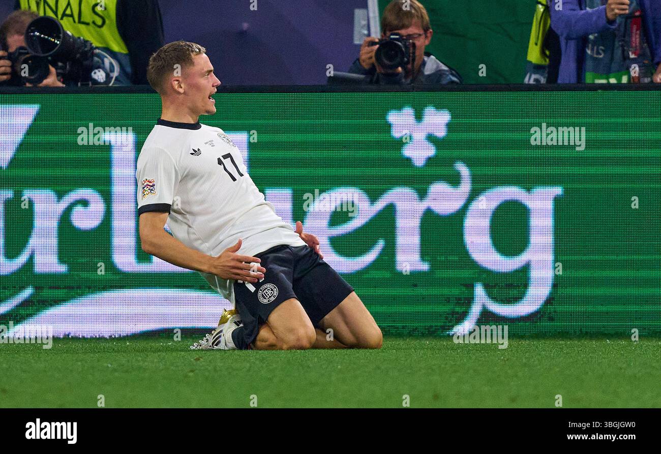 Florian Wirtz, Nr. 17 DFB celebrates his 1-0 goal, happy, laugh ...
