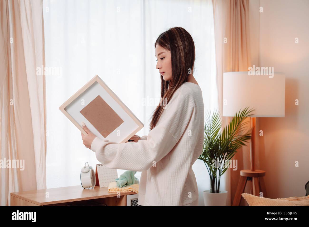 Asian Woman Cleaning Home Housekeeping Hygiene Homemaker House Happy ...