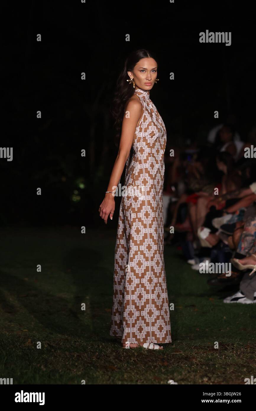 MIAMI BEACH, FLORIDA - JUNE 01: Model walks the runway at the Kene Kaya ...