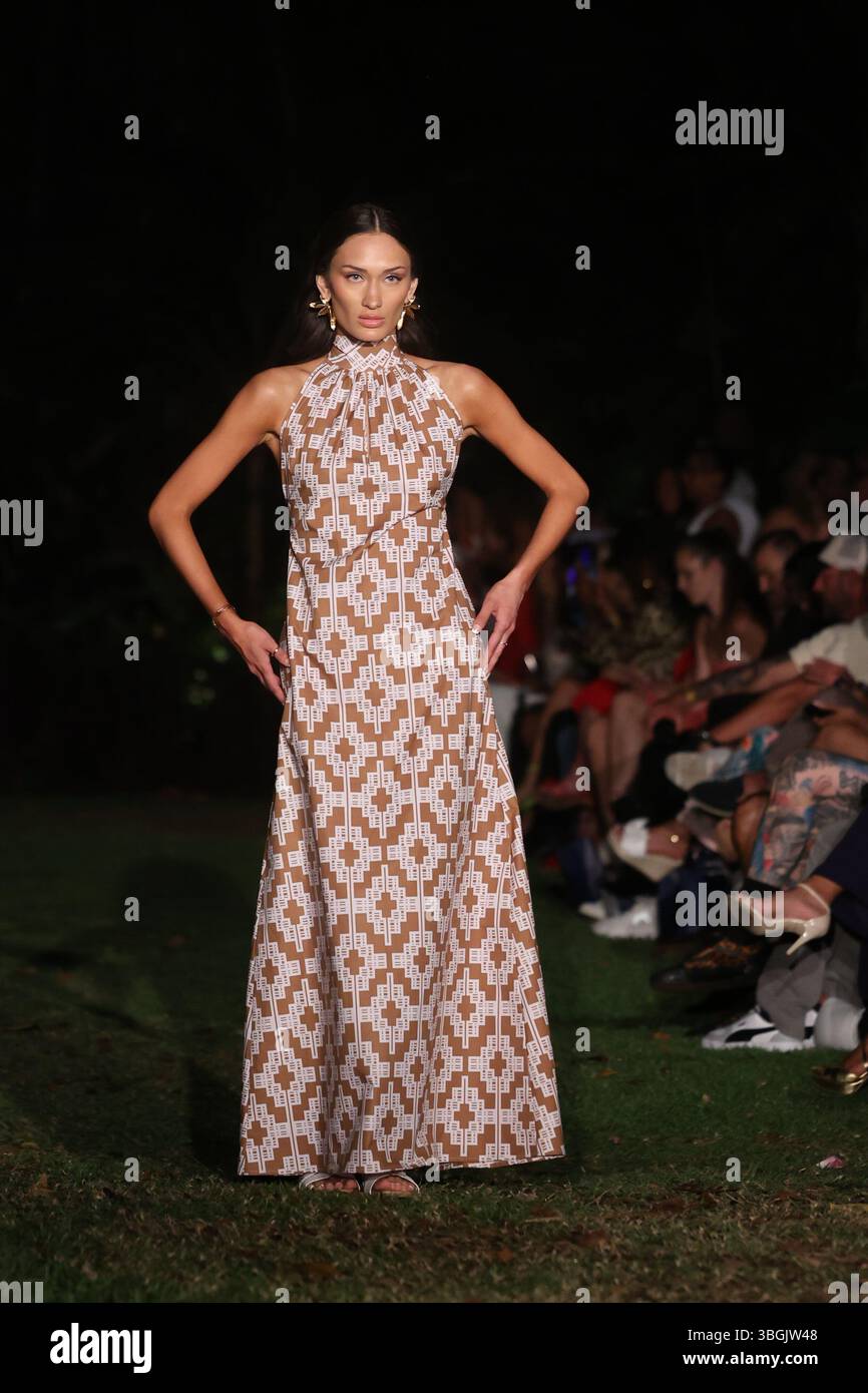 MIAMI BEACH, FLORIDA - JUNE 01: Model walks the runway at the Kene Kaya ...