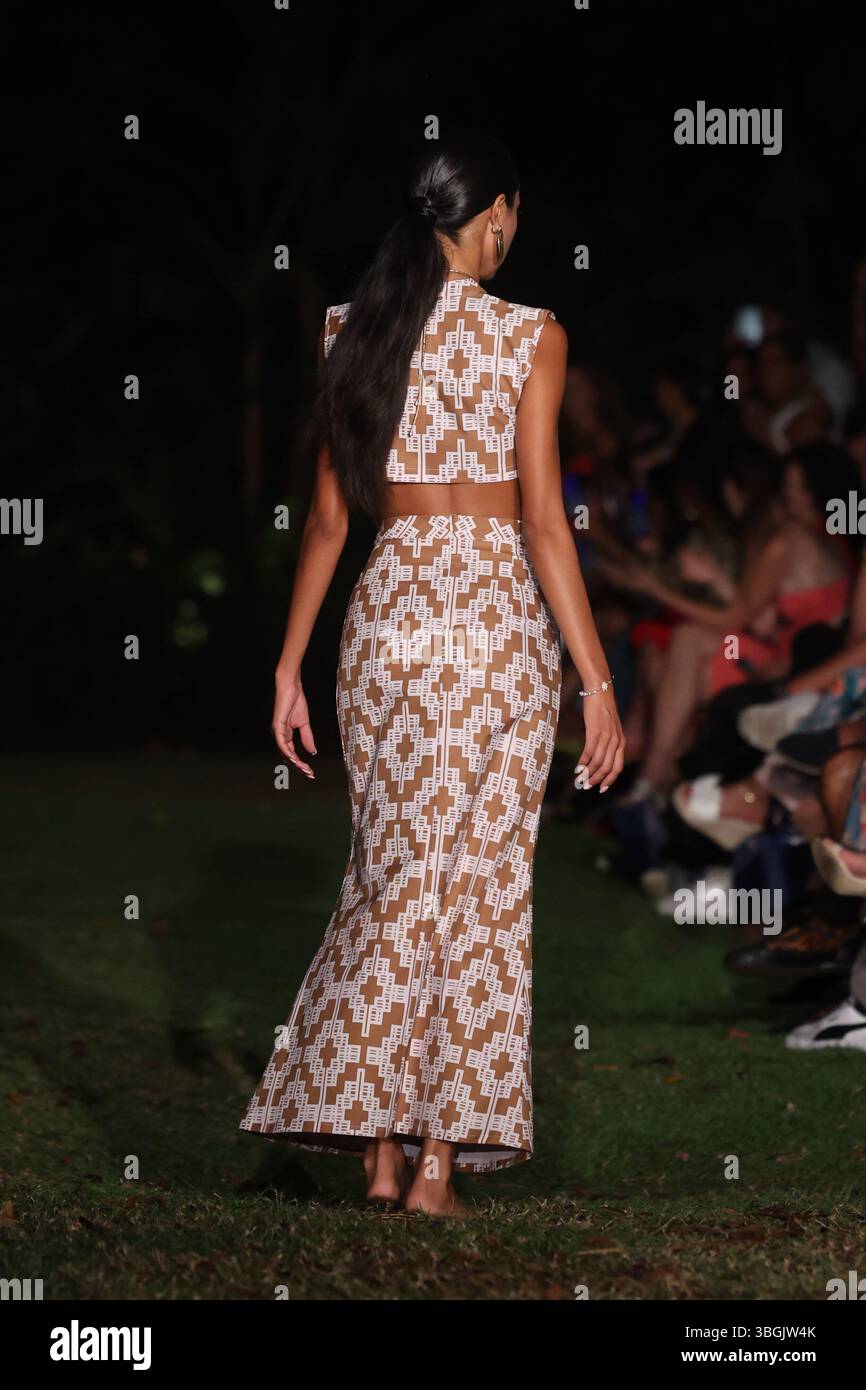MIAMI BEACH, FLORIDA - JUNE 01: Model walks the runway at the Kene Kaya ...
