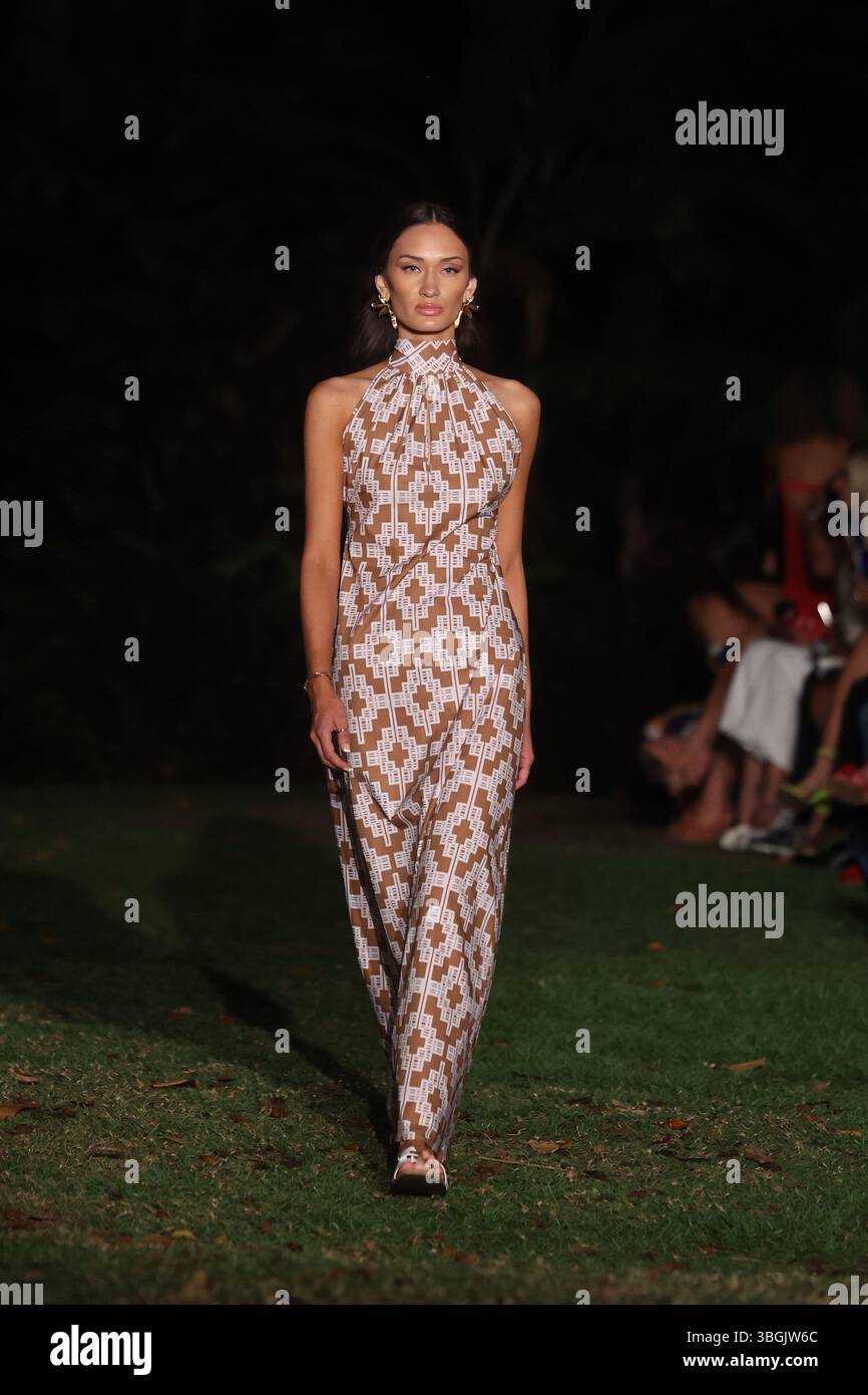 MIAMI BEACH, FLORIDA - JUNE 01: Model walks the runway at the Kene Kaya ...
