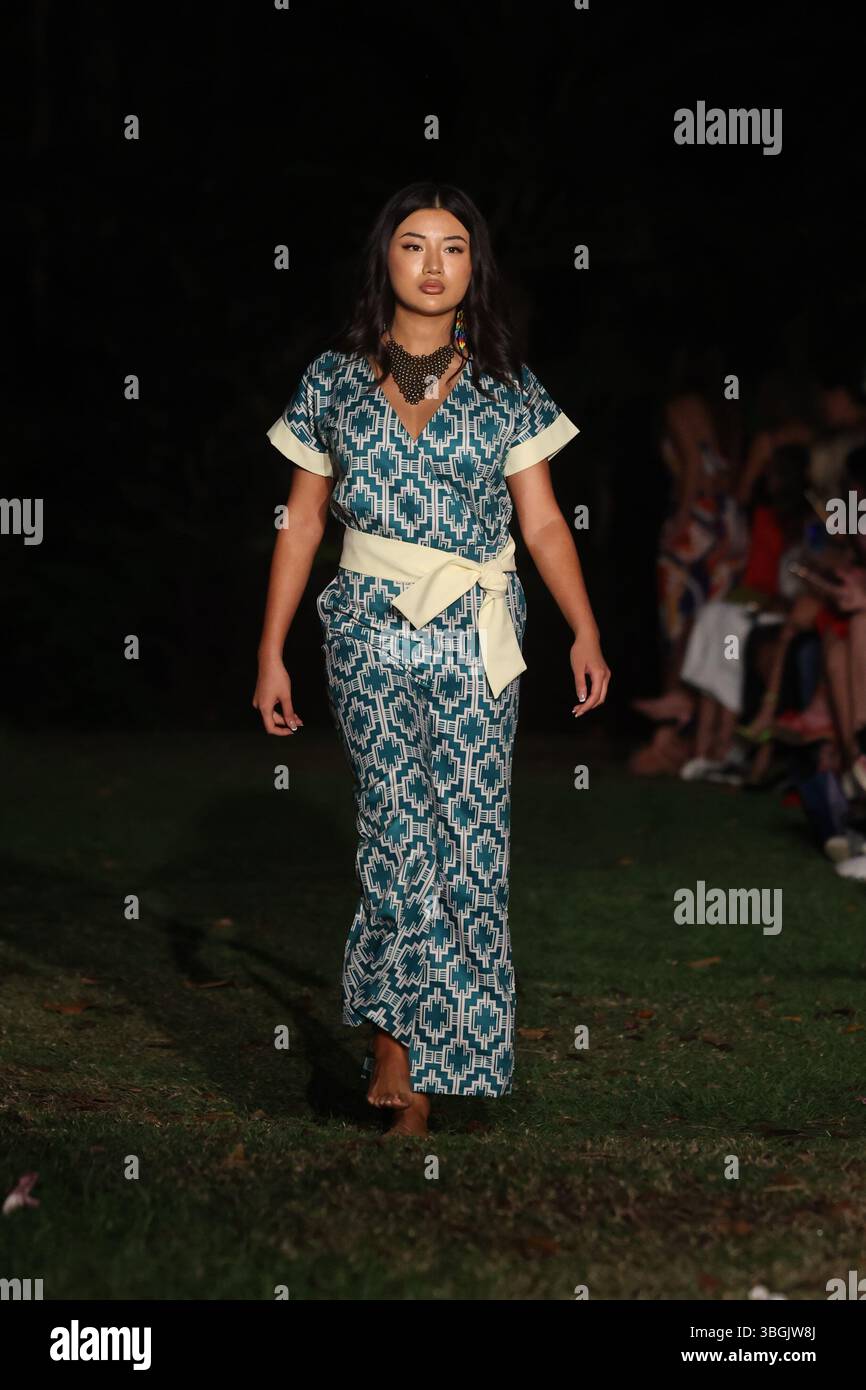 MIAMI BEACH, FLORIDA - JUNE 01: Model walks the runway at the Kene Kaya ...