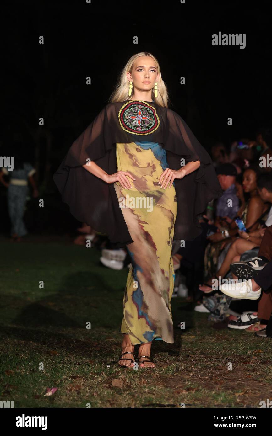MIAMI BEACH, FLORIDA - JUNE 01: Model walks the runway at the Kene Kaya ...