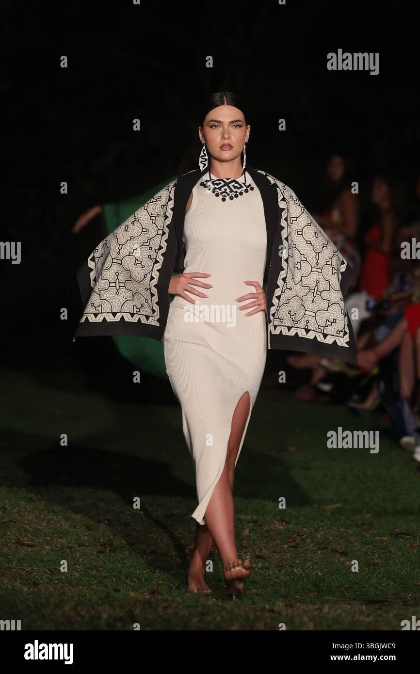 MIAMI BEACH, FLORIDA - JUNE 01: Model walks the runway at the Kene Kaya ...