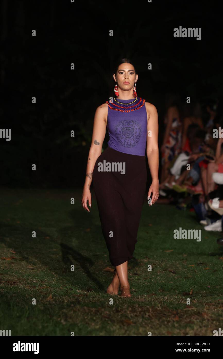MIAMI BEACH, FLORIDA - JUNE 01: Model walks the runway at the Kene Kaya ...