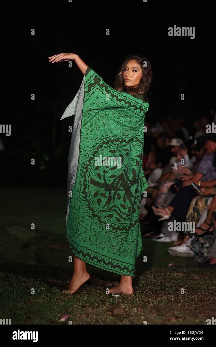 MIAMI BEACH, FLORIDA - JUNE 01: Model walks the runway at the Kene Kaya ...