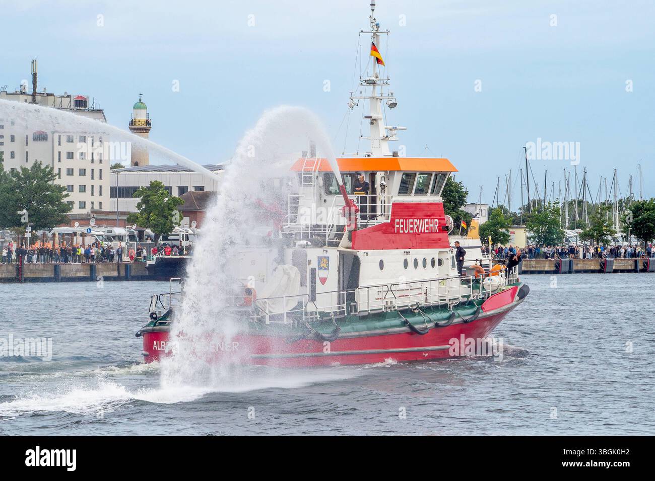 Marine-Manöver Baltops in Rostock gestartet - 05.06.2025: Das Auslaufen ...