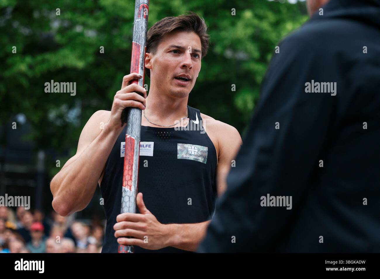 Zernikel Oleg (ASV Landau) am 04.06.2025 beim NetAachen Domspringen 2025 auf dem Katschhof in ...