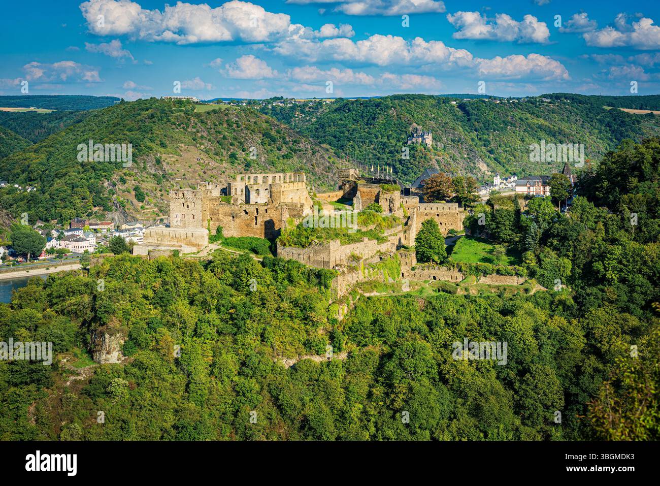 Rheinfels Fortress near St. Goar and St. Goarshausen on the Middle ...