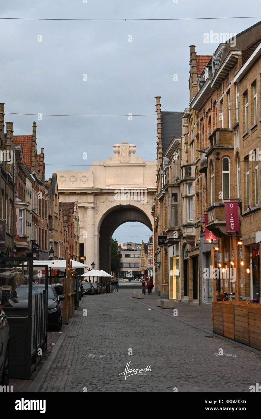 Menin Gate Memorial to the Missing Stock Photo - Alamy