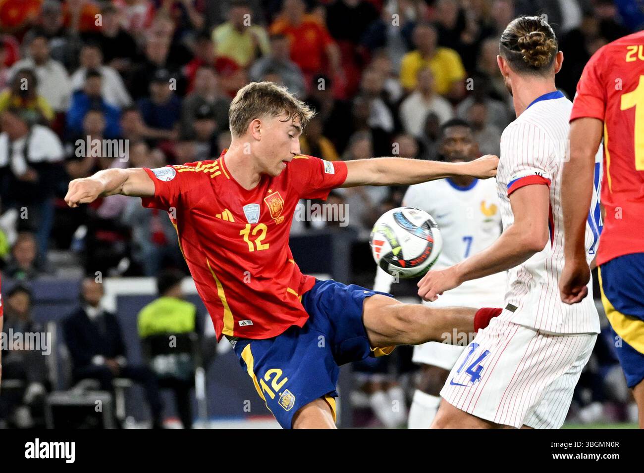 Stuttgart, Germany. 05th June, 2025. Soccer, Nations League A, Spain ...