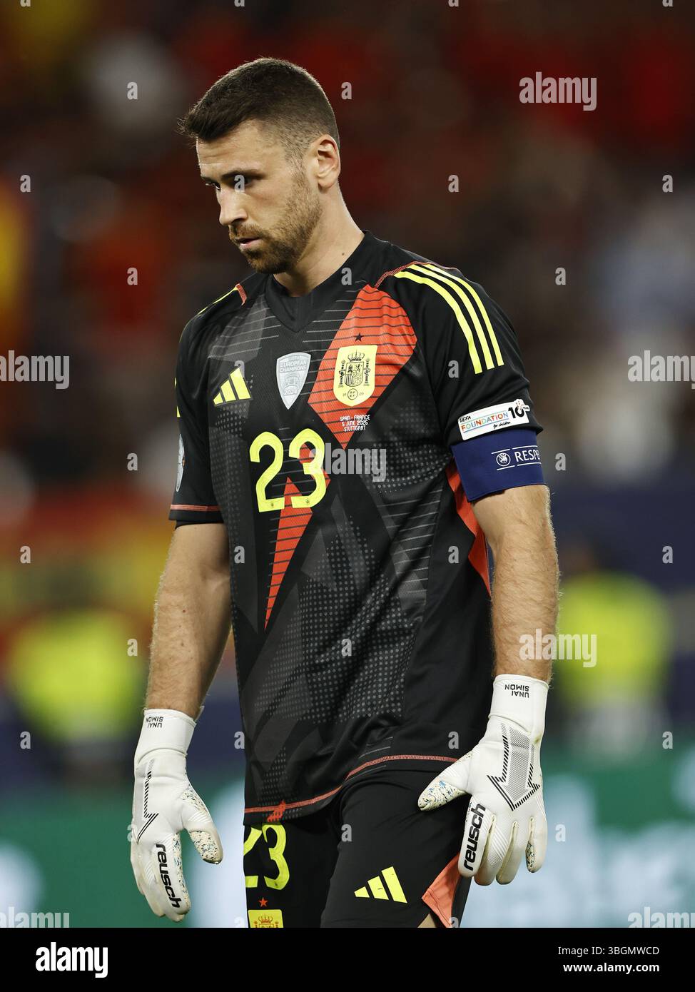 STUTTGART - Spain goalkeeper Unai Simon during the UEFA Nations League ...