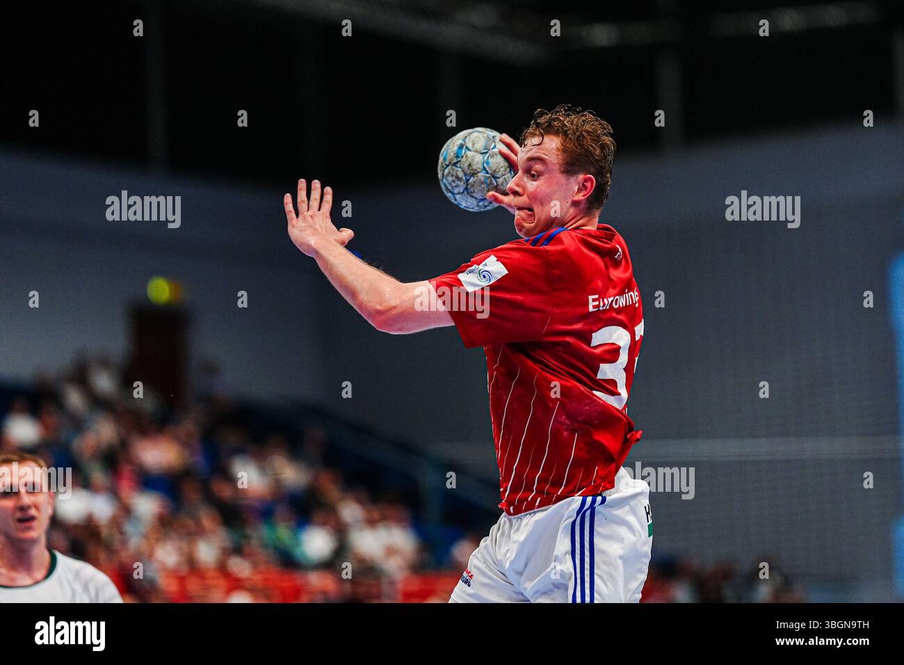 Wurf/Tor Moritz Sauter (Handball Sport Verein Hamburg, #33) GER ...