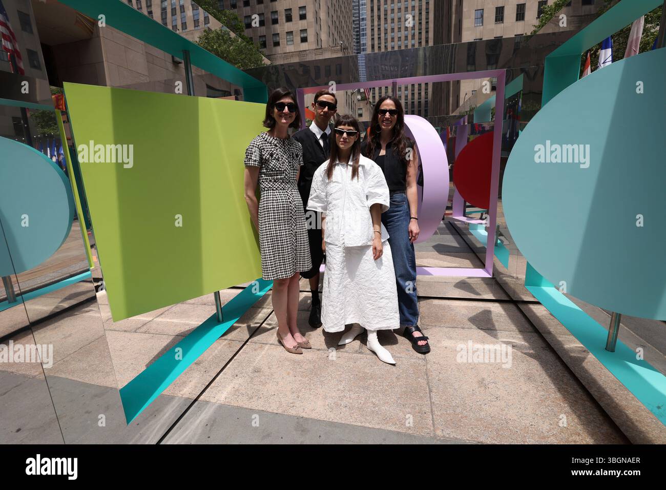 IMAGE DISTRIBUTED FOR TISHMAN SPEYER - From left, EB Kelly, Head of ...