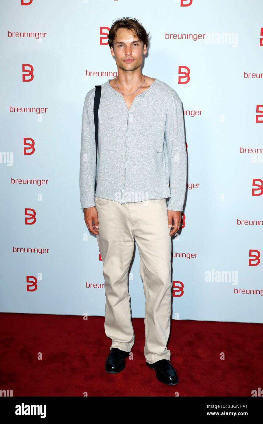 Arne-Carlos Böttcher bei der Eröffnung vom Breuninger Flagship Store in ...