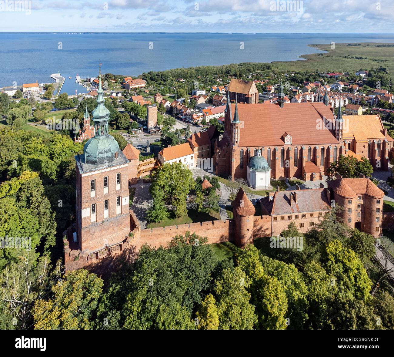 Cathedral Hill, Cathedral (Frauenburg Cathedral), Bishop's Palace ...