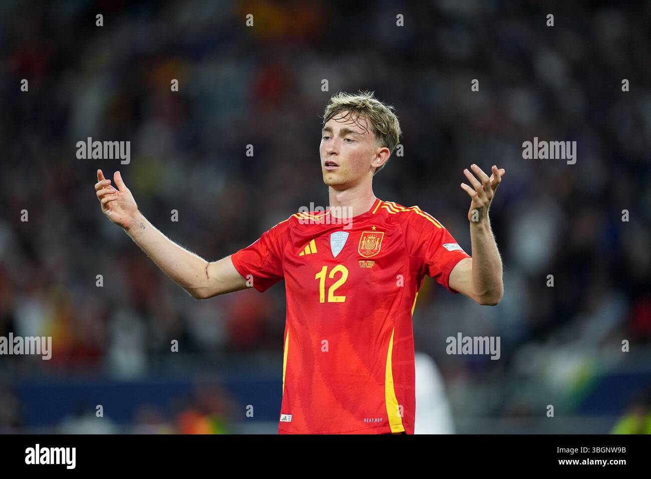 Stuttgart, Germany. 05th June, 2025. Dean Huijsen (Spain) looks ...