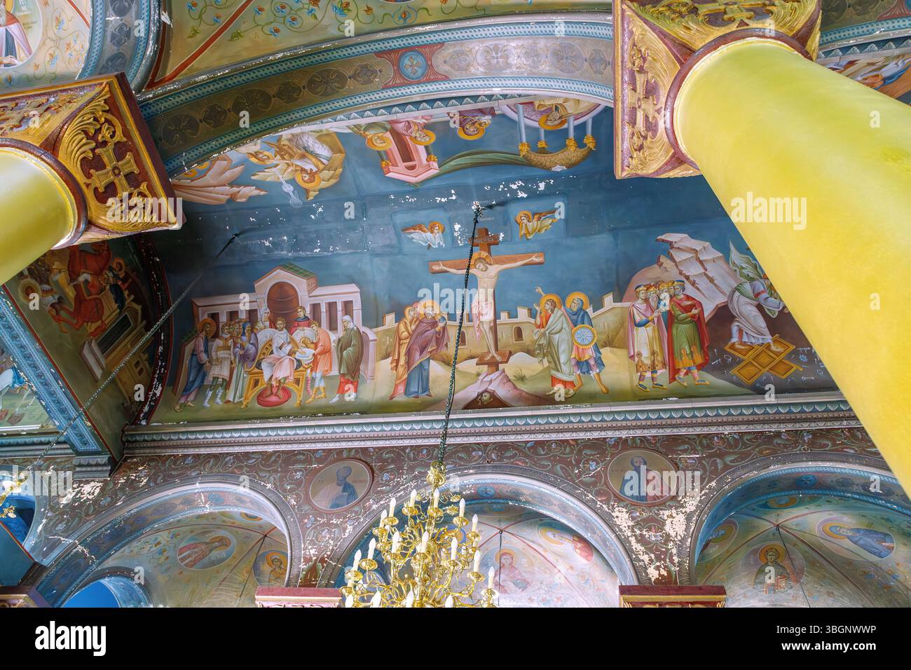 Ceiling frescoes with the washing of Pilate's hands, the crucifixion of ...