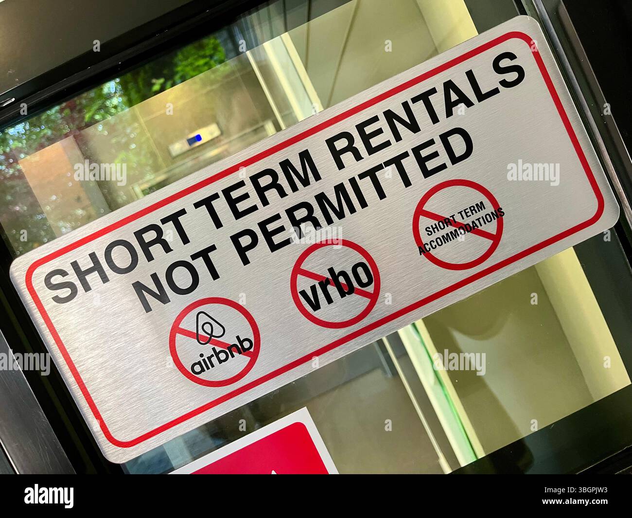 Short term rentals hi-res stock photography and images - Alamy