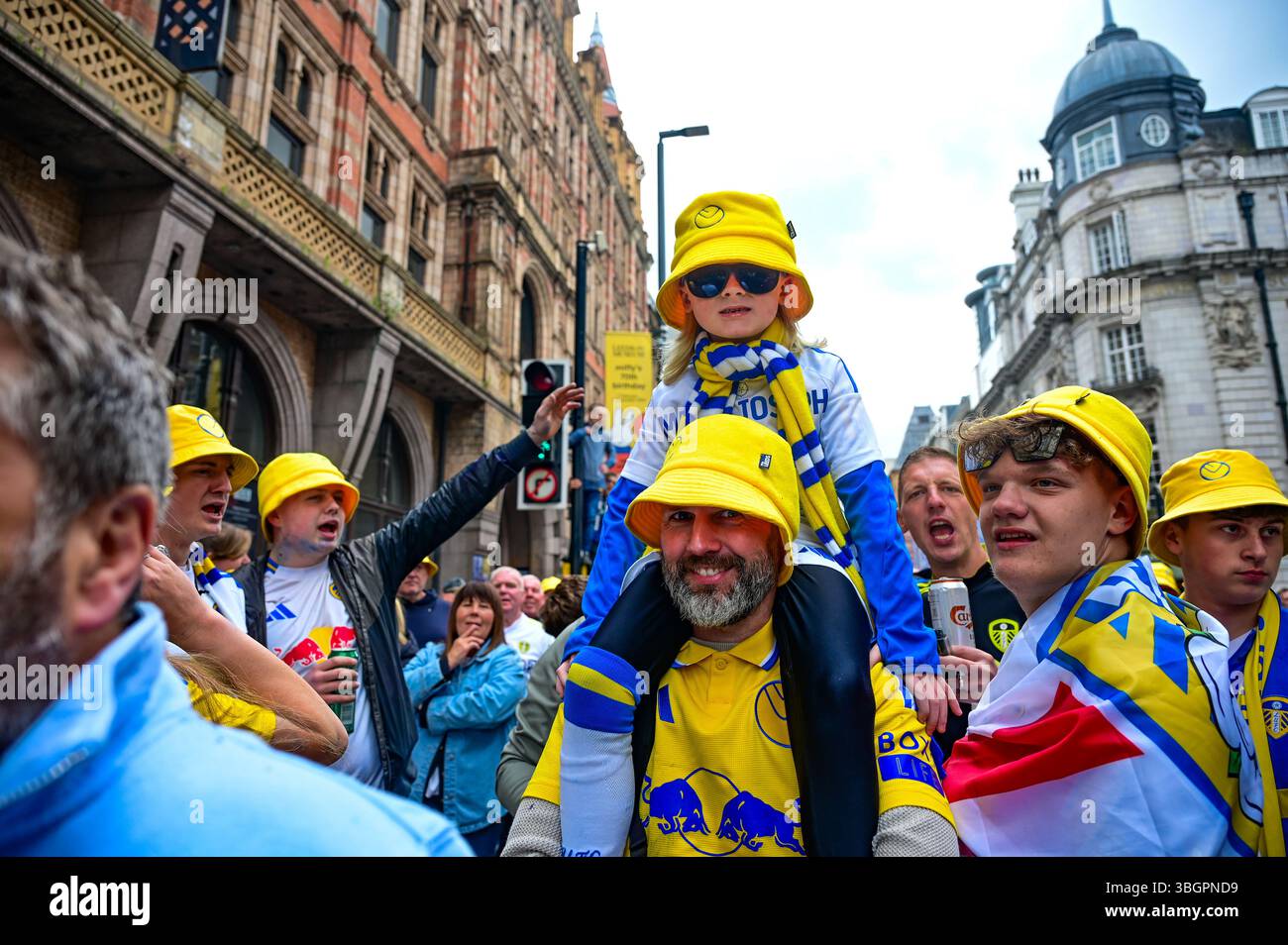 Leeds United celebrate winning the EFL Championship Title and promotion ...