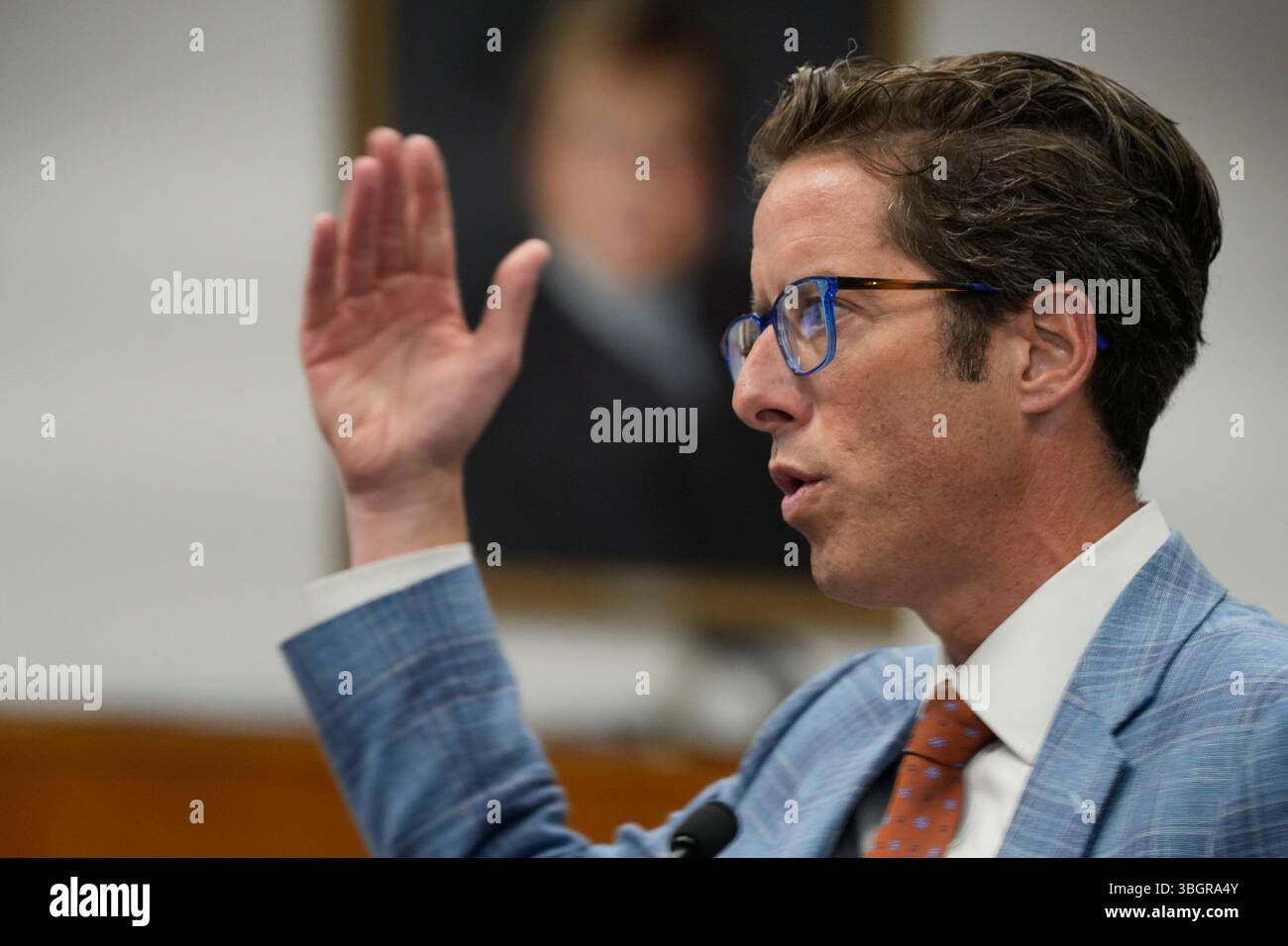 Defense attorney Anthony Cotton gives his closing argument in the trial ...