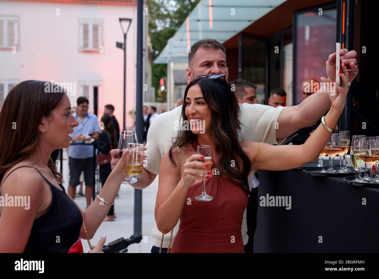 Hayley cohen hi-res stock photography and images - Alamy