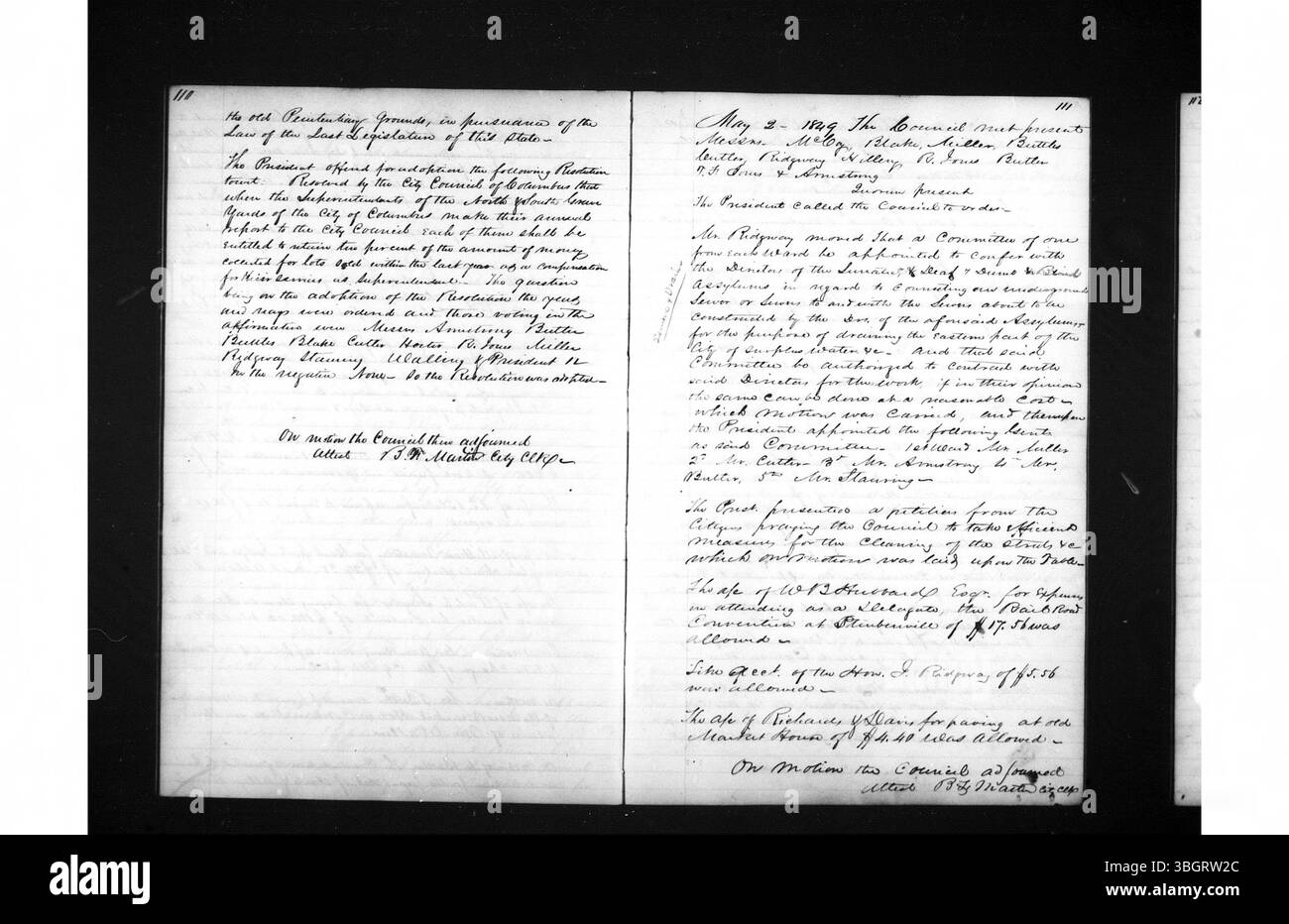 This document contains handwritten journals and ordinances detailing ...