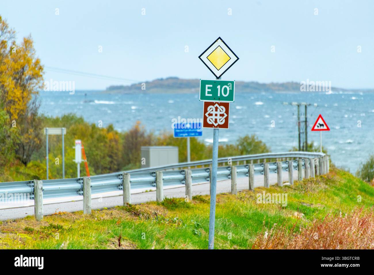 European Route E10 in Lofoten - Norway Stock Photo - Alamy