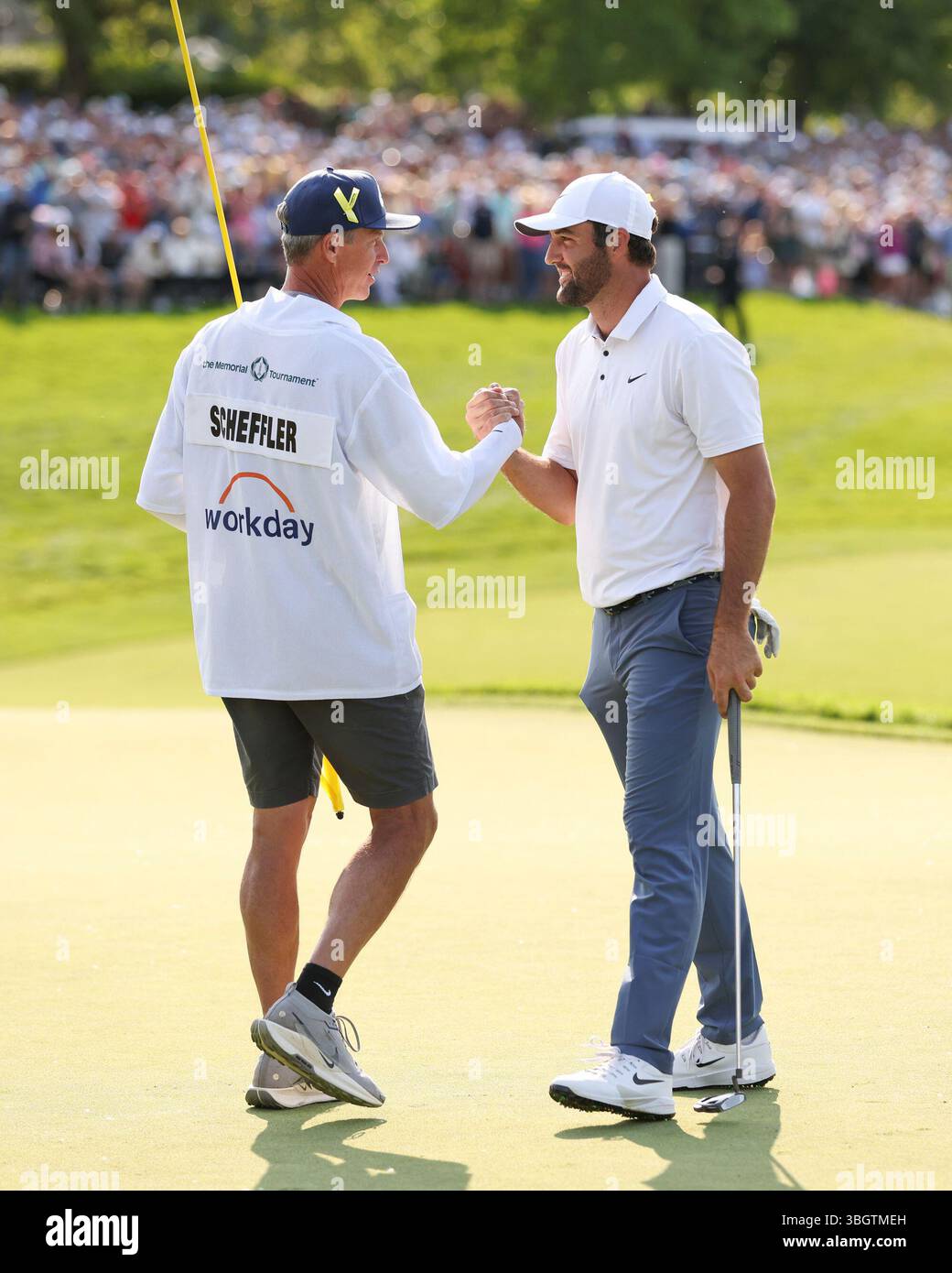 DUBLIN, OH - JUNE 01: Scottie Scheffler of the United States shakes ...