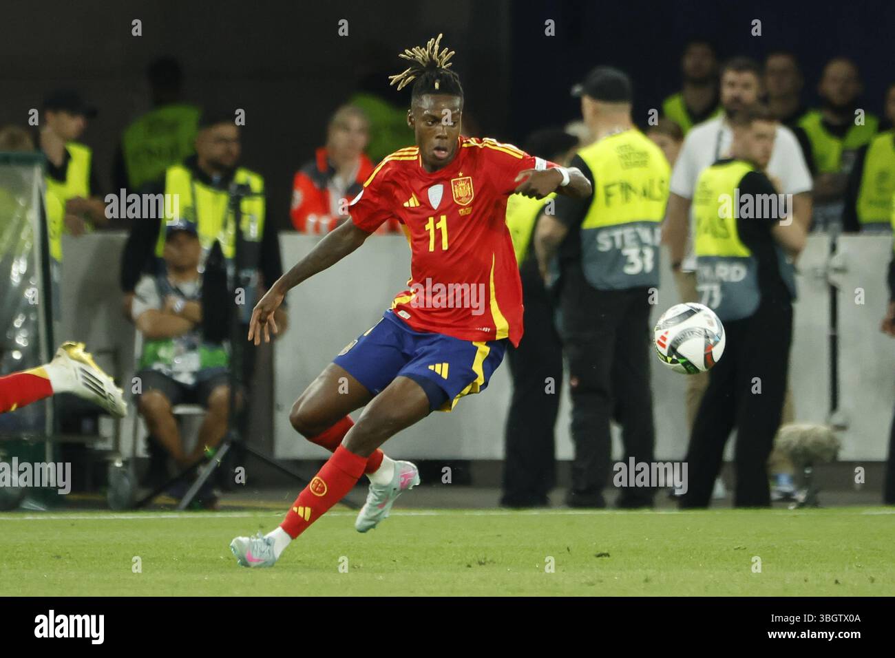 Nico williams spain june 2025 hi-res stock photography and images - Alamy