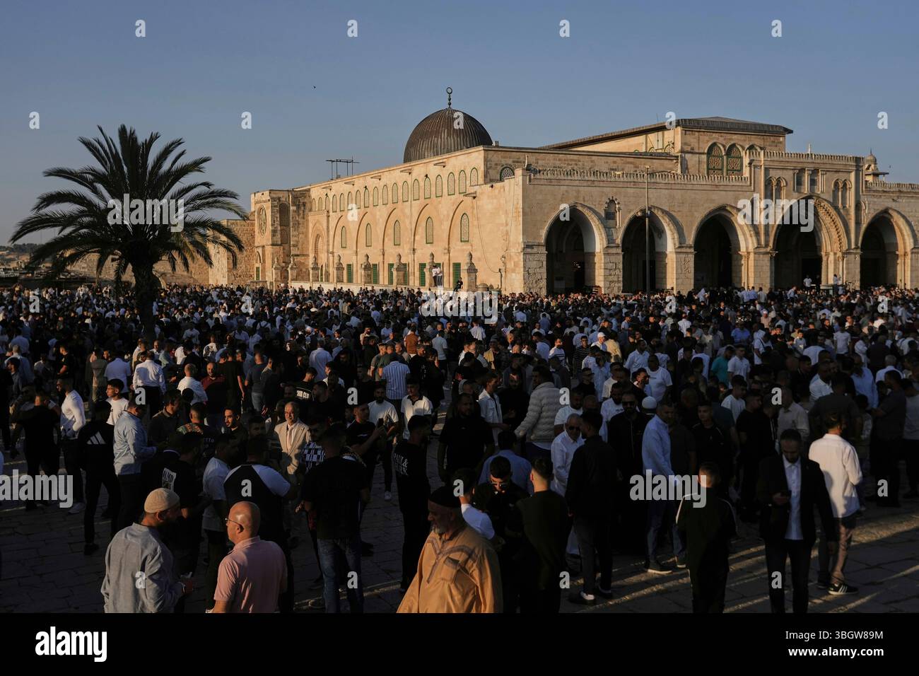 Muslim worshippers offer Eid al-Adha prayers at the Al Aqsa Mosque ...