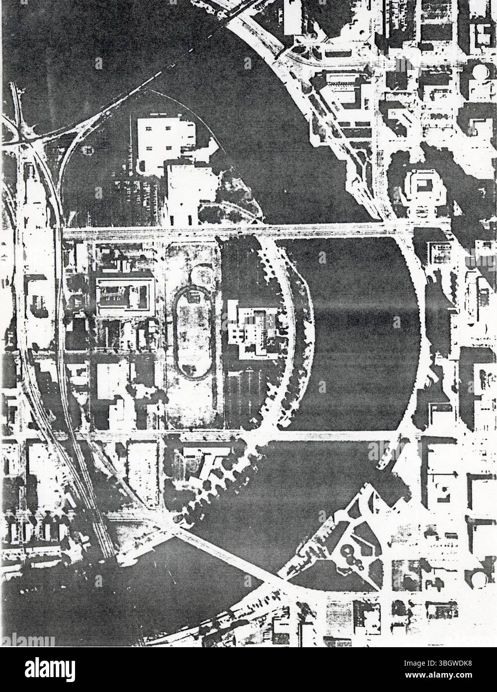 The 1984 Riverfront Development Task Force report provides key ...