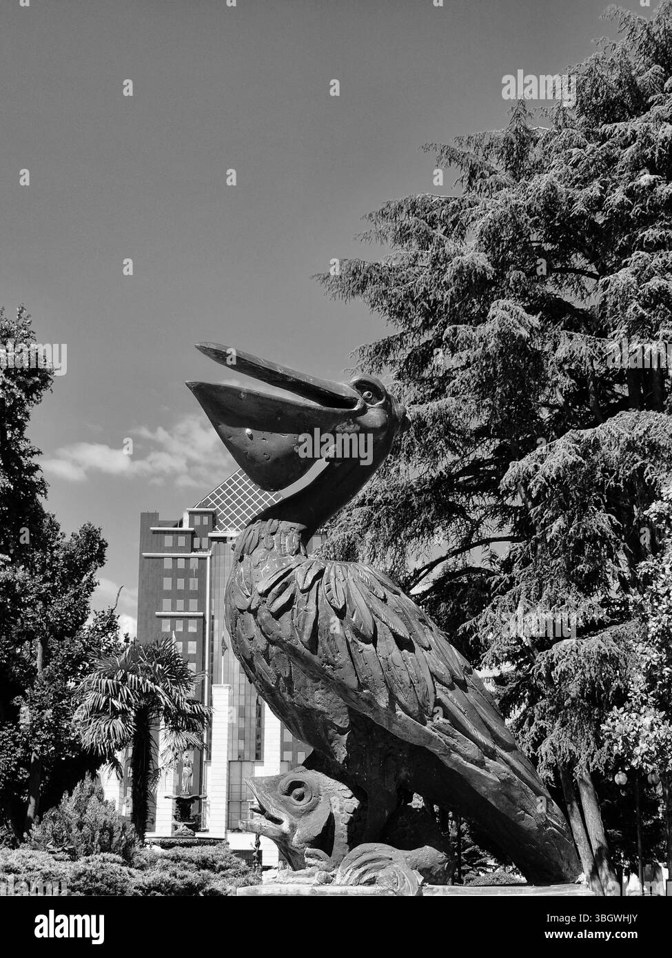 Public park monument statue Black and White Stock Photos & Images - Alamy