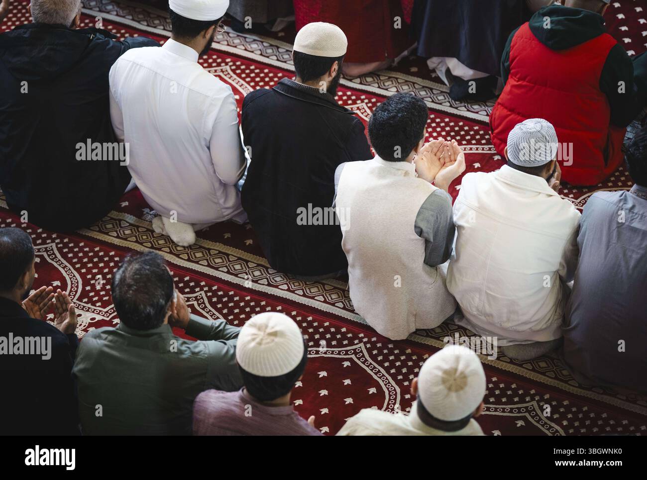 AMSTERDAM - Muslims during morning prayers at the Taibah mosque. This ...