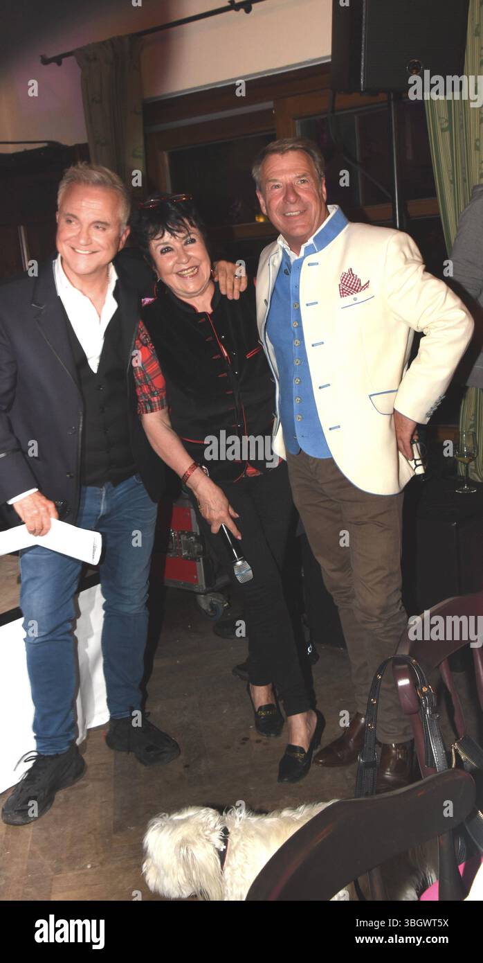 Joerg Knoer Komiker Uschi Ackermann Kaefer Witwe Patrick Lindner Saenger Muenchen 05.06.2025 ...