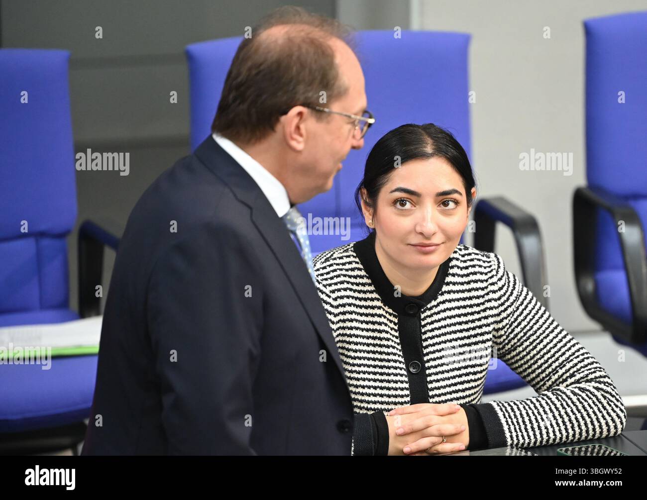 06 June 2025, Berlin: Alexander Dobrindt (CSU, l), Federal Minister of ...