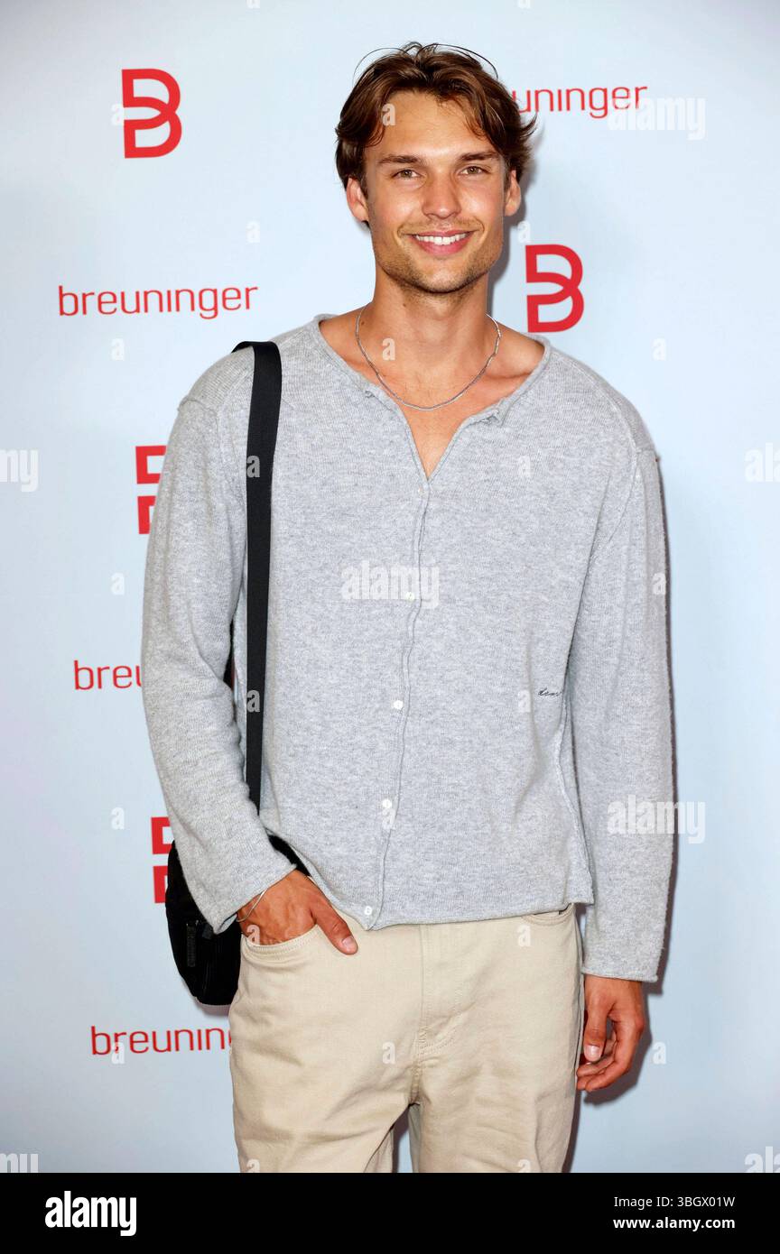 Arne-Carlos Böttcher bei der Eröffnung vom Breuninger Flagship Store in ...