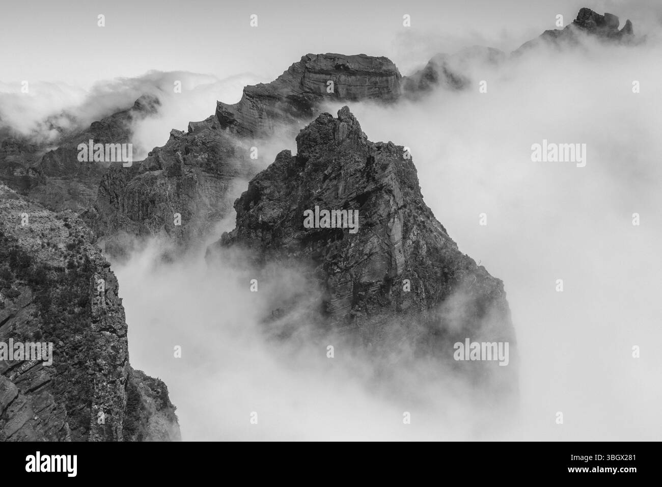 Travel pictures - Madeira PICo DO ARIEIRO, MADEIRA, PORTUGAL - APRIL 23 ...