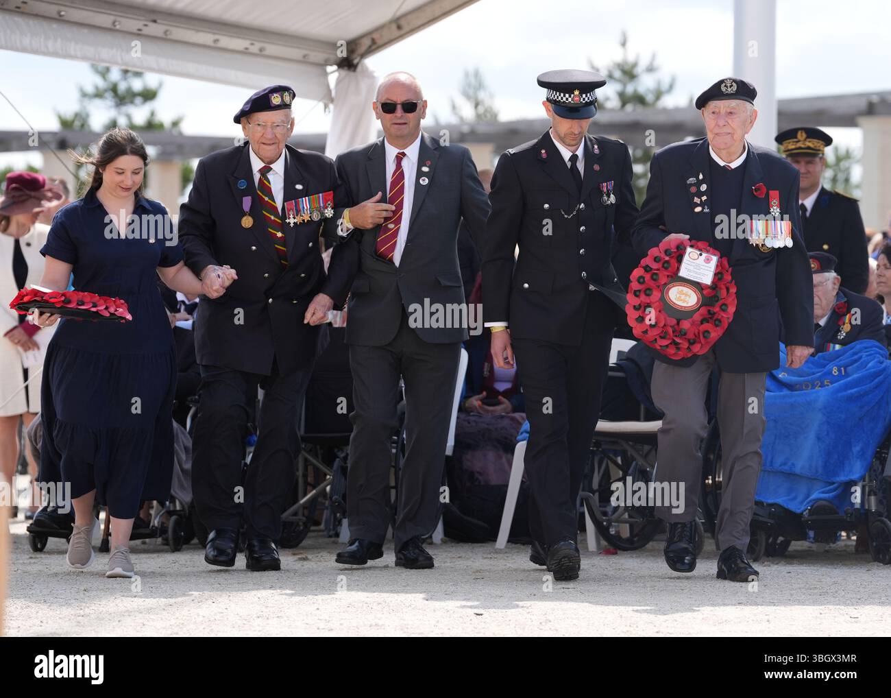 D-Day veteran and Ambassador for the British Normandy Memorial, Ken Hay ...