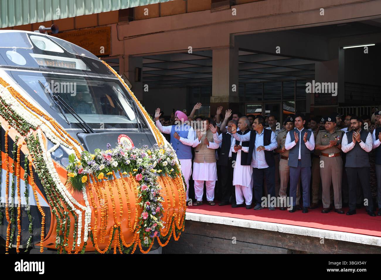 June 6, 2025, Srinagar, Jammu And Kashmir, India: Government officials stand after PM Modi ...