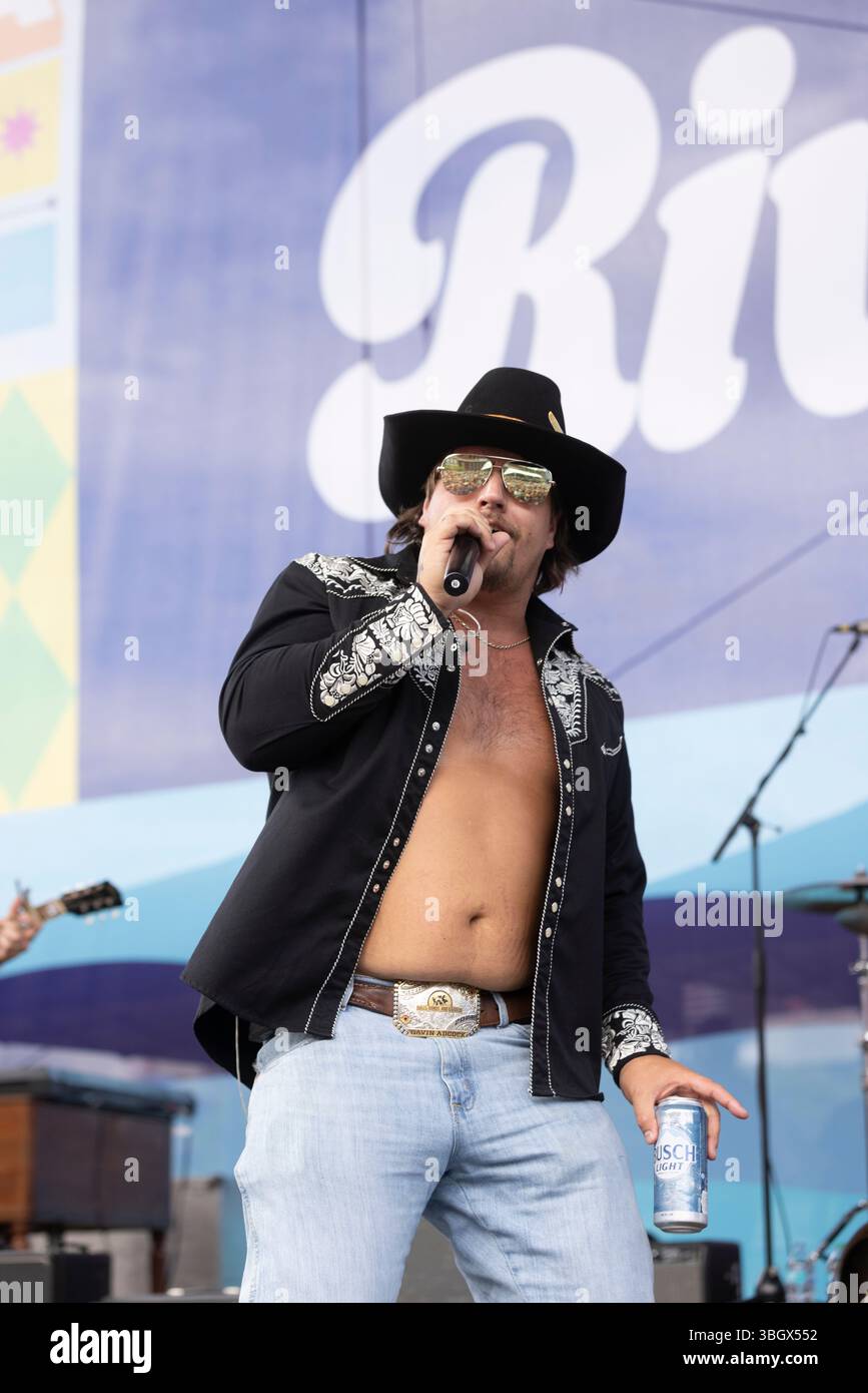 NASHVILLE, TENNESSEE - JUNE 5, 2025: Country singer Gavin Adcock ...