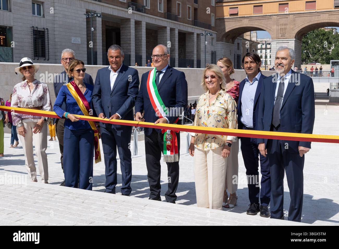 Inauguration of the new Piazza Augusto Imperatore in Rome Stock Photo ...