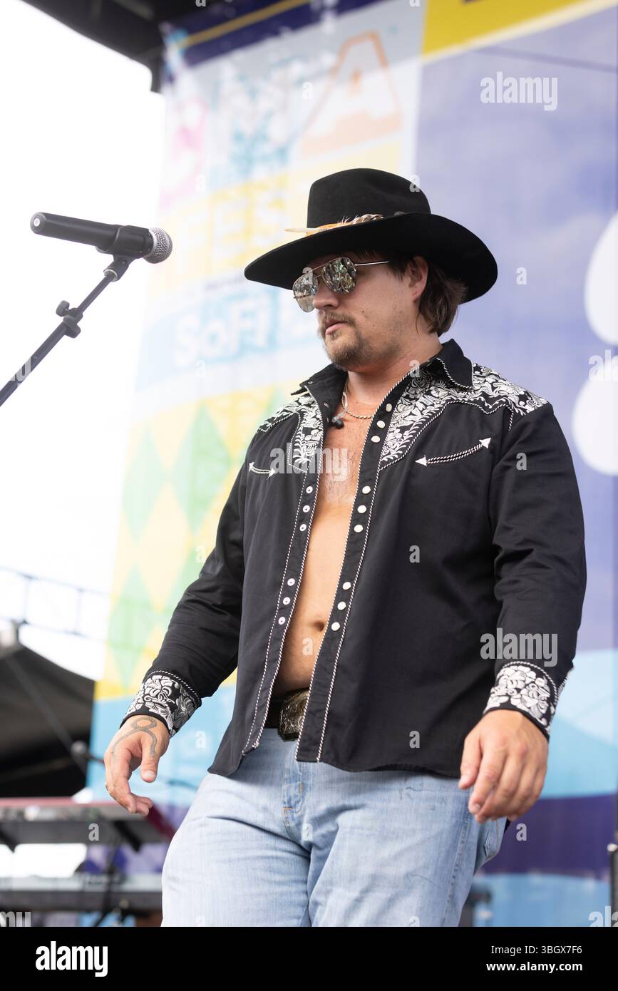 NASHVILLE, TENNESSEE - JUNE 5, 2025: Country singer Gavin Adcock ...