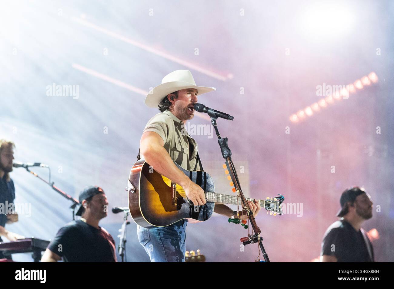 NASHVILLE, TENNESSEE - JUNE 5, 2025: Country artist Riley Green ...